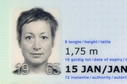 Features of Dutch passports and Dutch identity card 2014 | RvIG